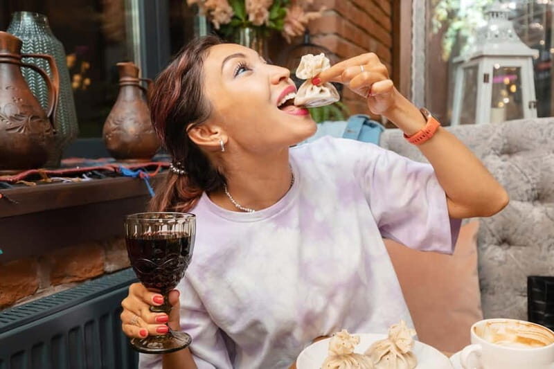 Tbilisi: 2-Hour Georgian Food Tour (All-inclusive)