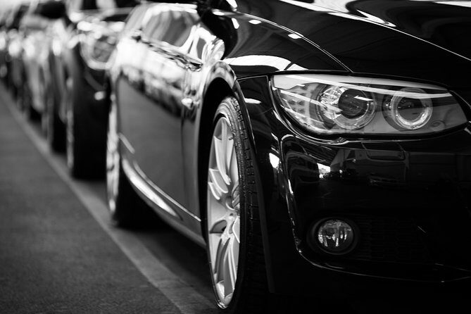 Tirana Private Arrival/Departure Airport Transfer