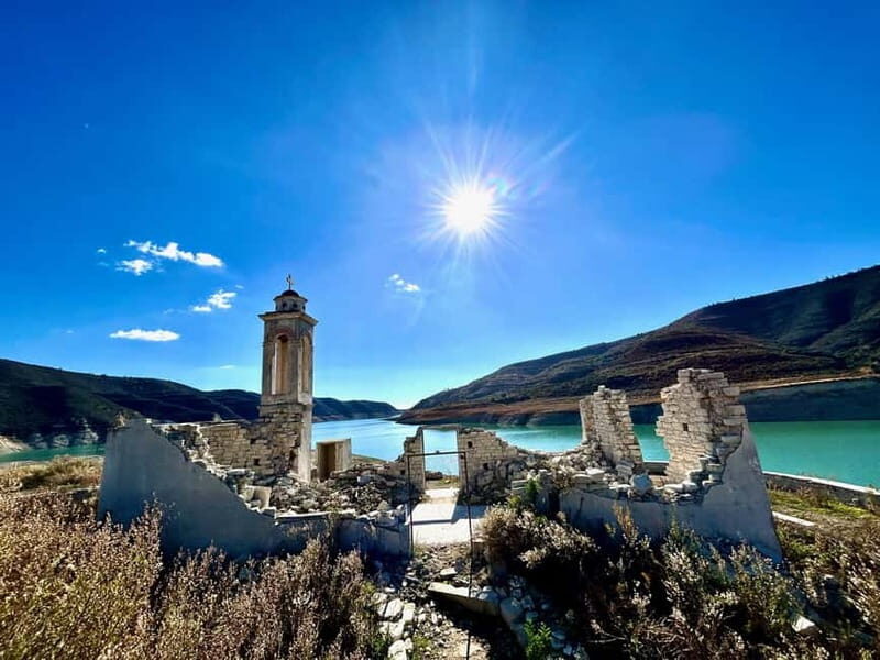 Troodos Mountains : private tour including a wine tasting