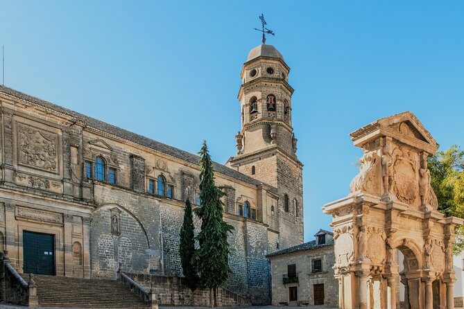 Úbeda y Baeza monumental con entradas