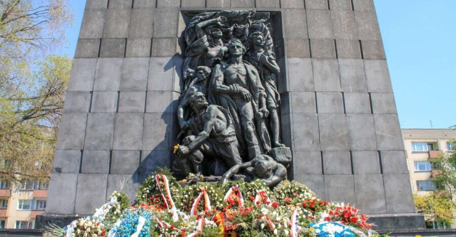 Warsaw: Ghetto, Jewish Cemetery & POLIN Museum Private Tour - Exploring the Jewish Cemetery in Muranow