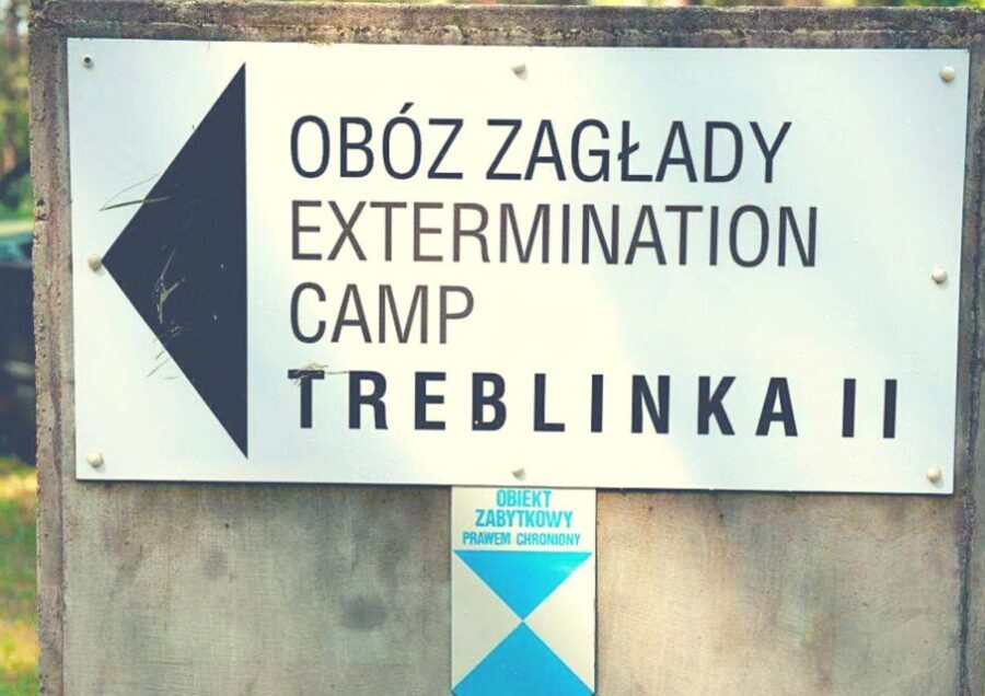 Warsaw: Small-Group Tour to Treblinka Extermination Camp - Carefully Exploring Treblinka: What You Can Expect
