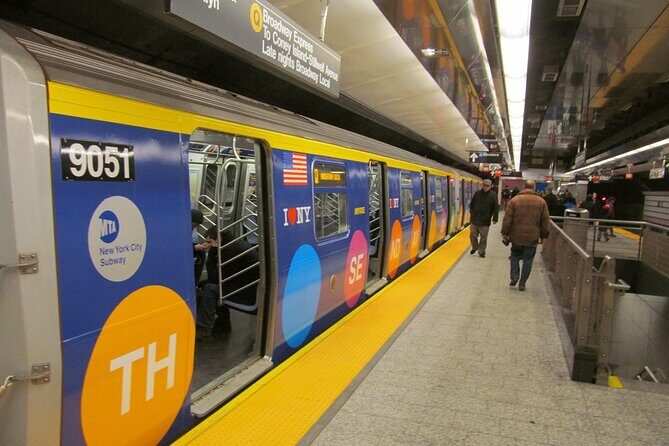 Welcome to New York City Tour - The Authentic Experience