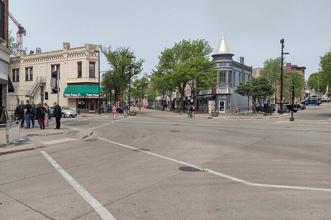 Wisconsin's Madtown: A Madison Self-Guided Walking Tour - Practical Details and User Experience
