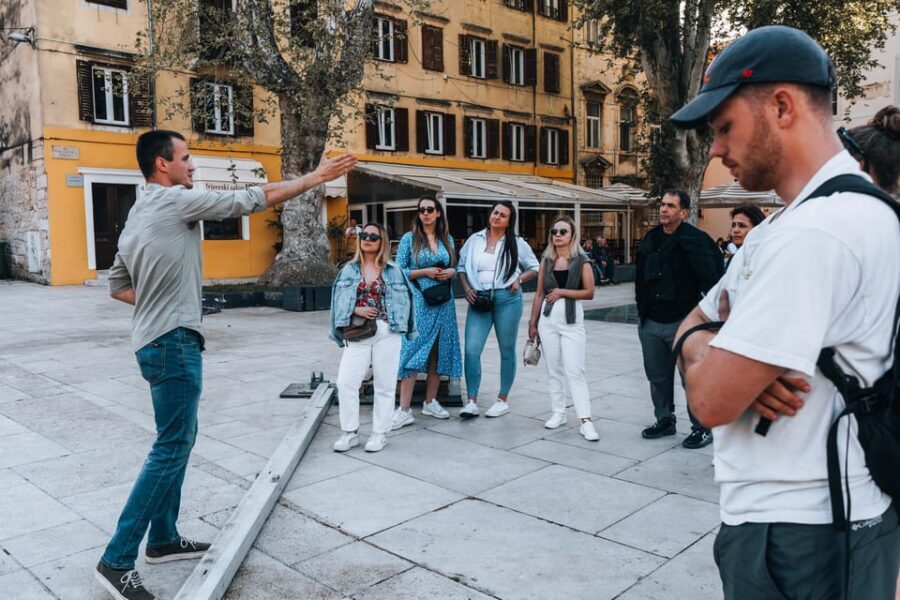 Zadar: Old Town Walking Tour