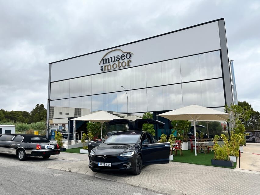Benidorm: TESLA falcon wings tour to Museo del Motor