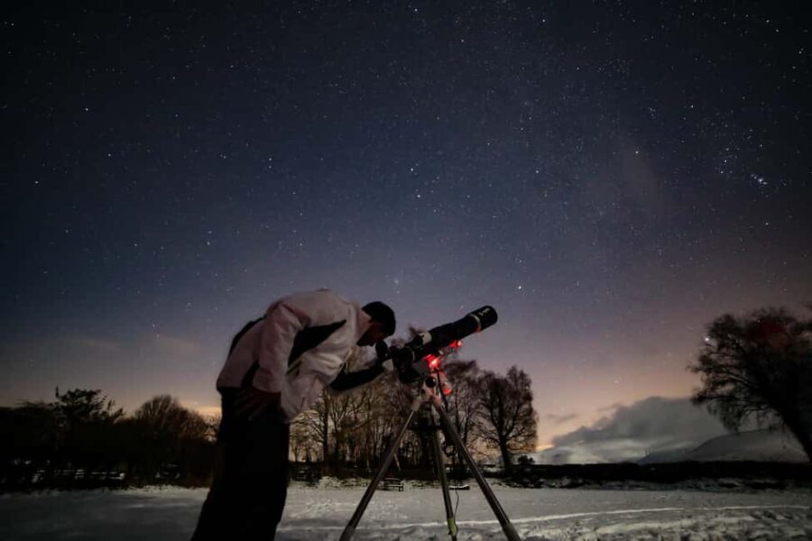 Brecon: Group Stargazing at Brecon Beacons Observatory