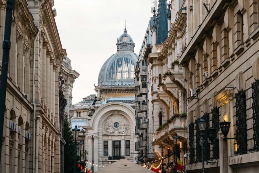 Bucharest: Local Food and History Tour