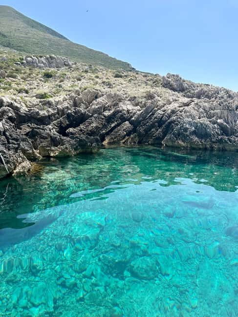 From Durrës/Golem: Sazan & Ali Cave & Karaburun Boat Tour