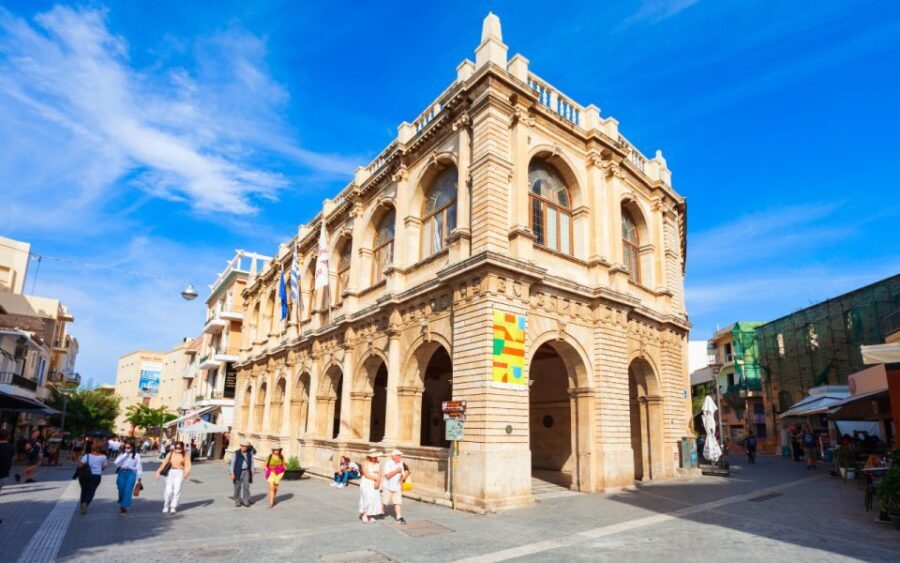 From Rethymnon: Day Trip to Knossos Palace & Heraklion City