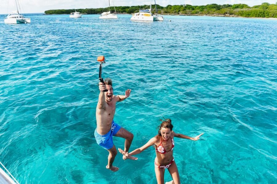 From Split: Blue Cave, Mamma Mia, Vis & Hvar 5-Island Tour - The Value of the Tour vs Cost