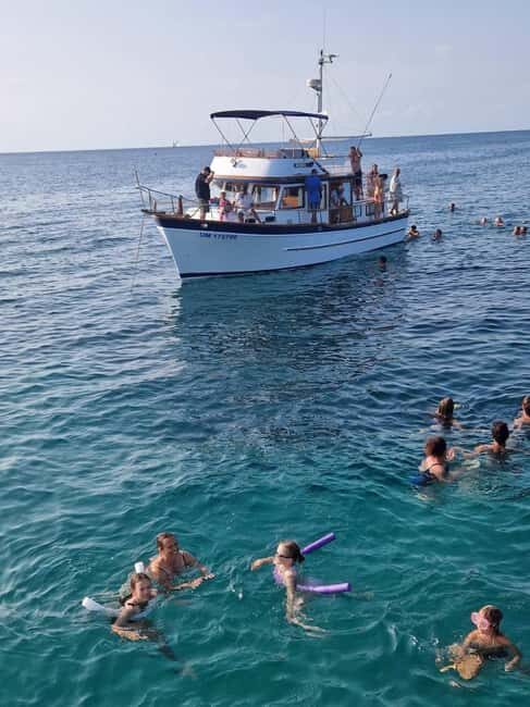 From Umag: Boat Tour to Savudrija with Swimming and Dolphins