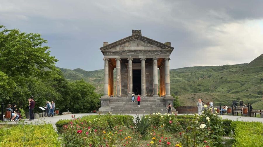 From Yerevan: Garni Temple and Geghard: Historical Day Tour