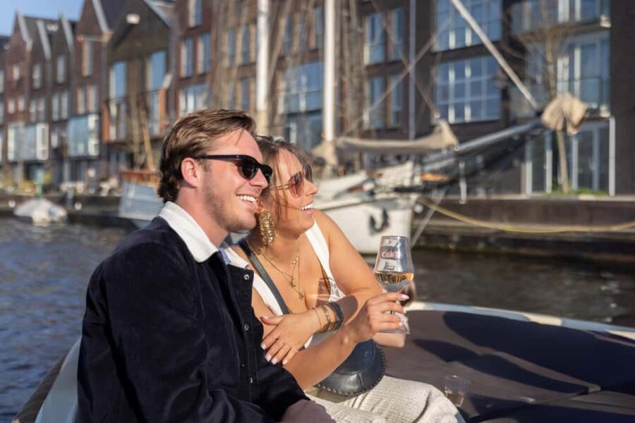 Haarlem: Unlimited Drinks City Cruise