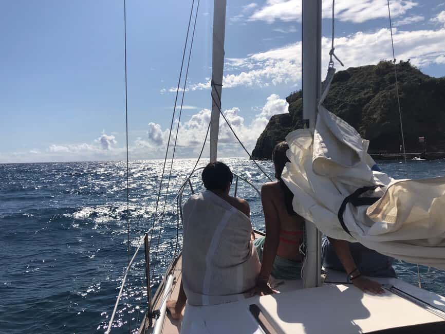 Half Day: Sailing, snorkeling and Stand up Paddle.