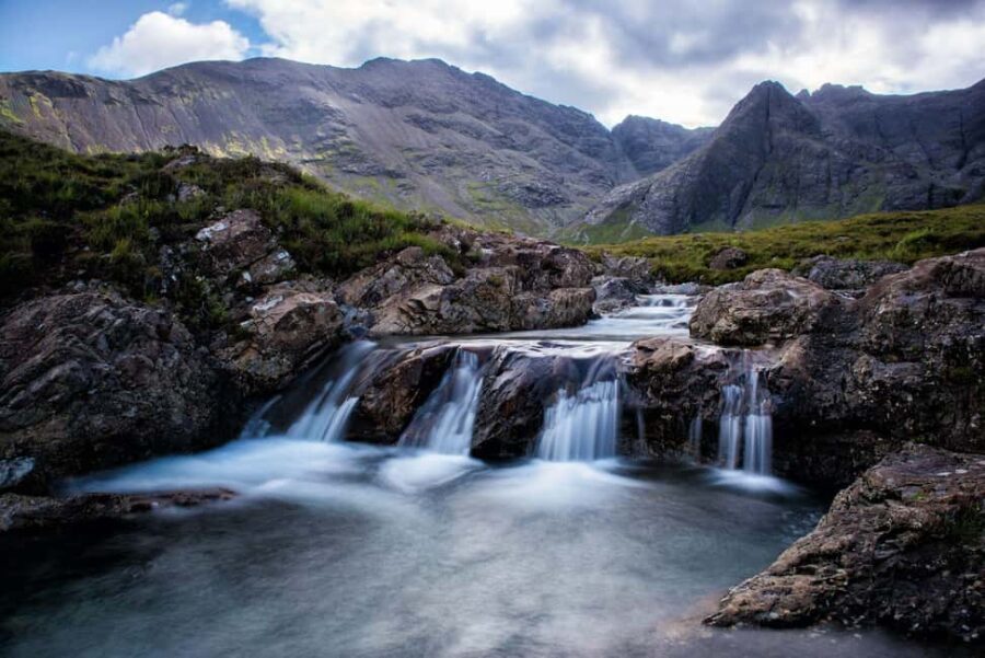 Inverness: Isle of Skye, Fairy Pools, & Castles Day Trip