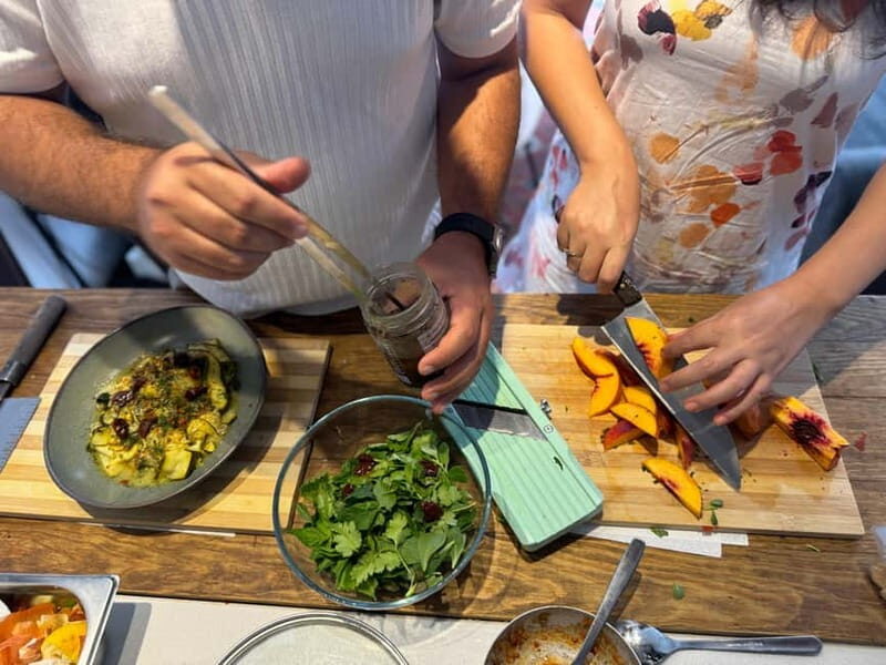 Istanbul: Turkish Cooking Class with a Professional Chef