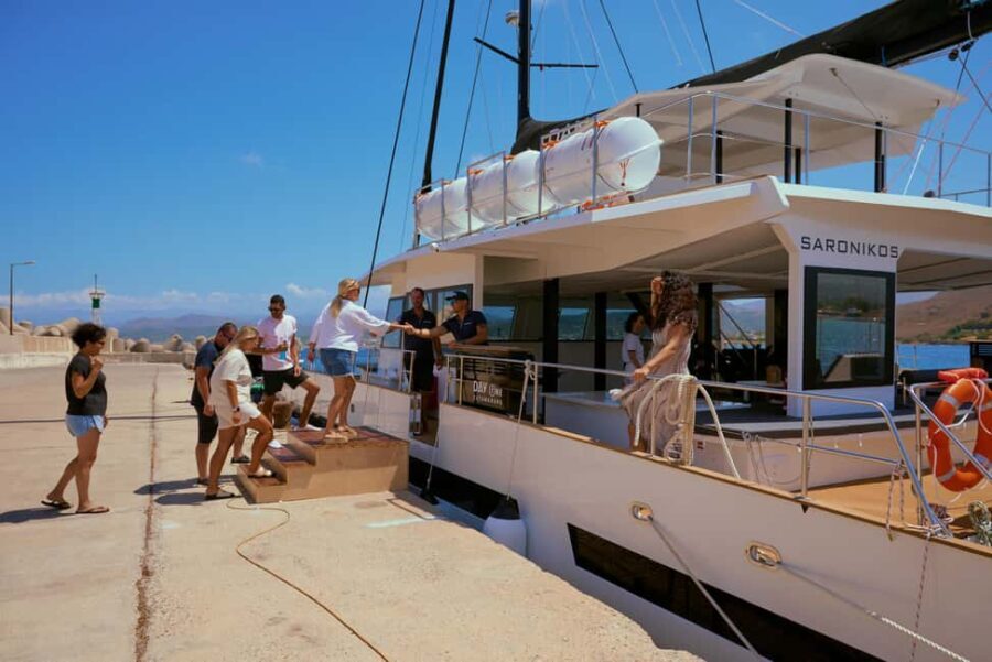 Kissamos: Afternoon Luxury Catamaran to Balos & Refreshments