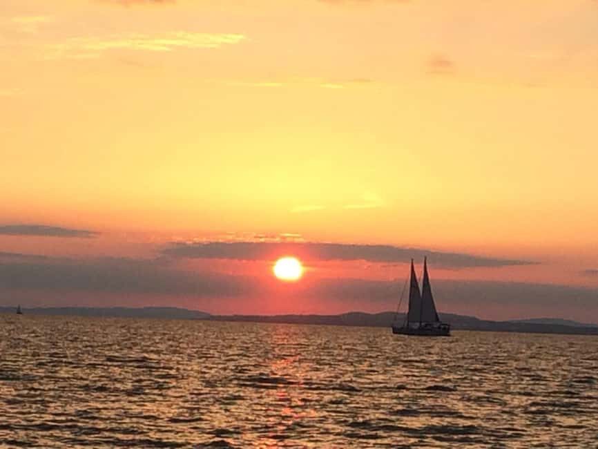 Kressbronn on Lake Constance: Sundowner sailing on Lake Constance