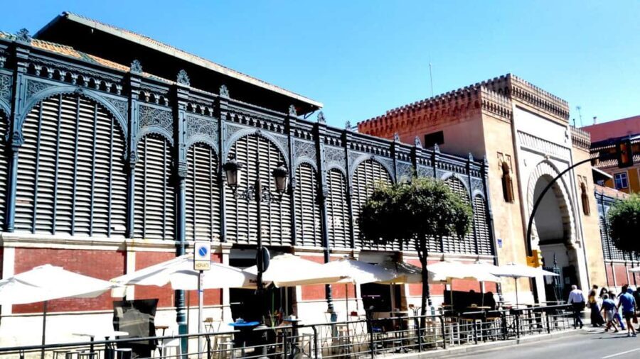 Malaga: Historic Center Tour with an Art History Expert
