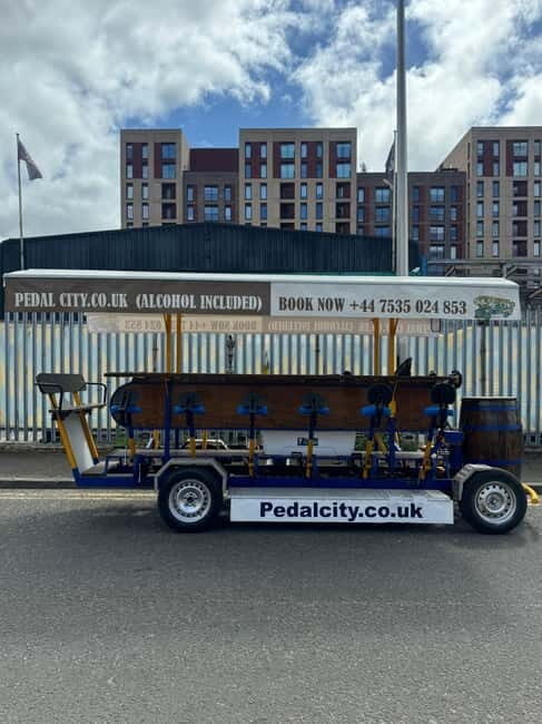 Newcastle: Beer Bike Tour with Music and Drinks Included