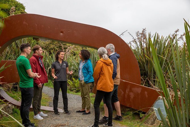 Stewart Island: Village and Bays Tour - The Value of Short Walks and Photo Opportunities