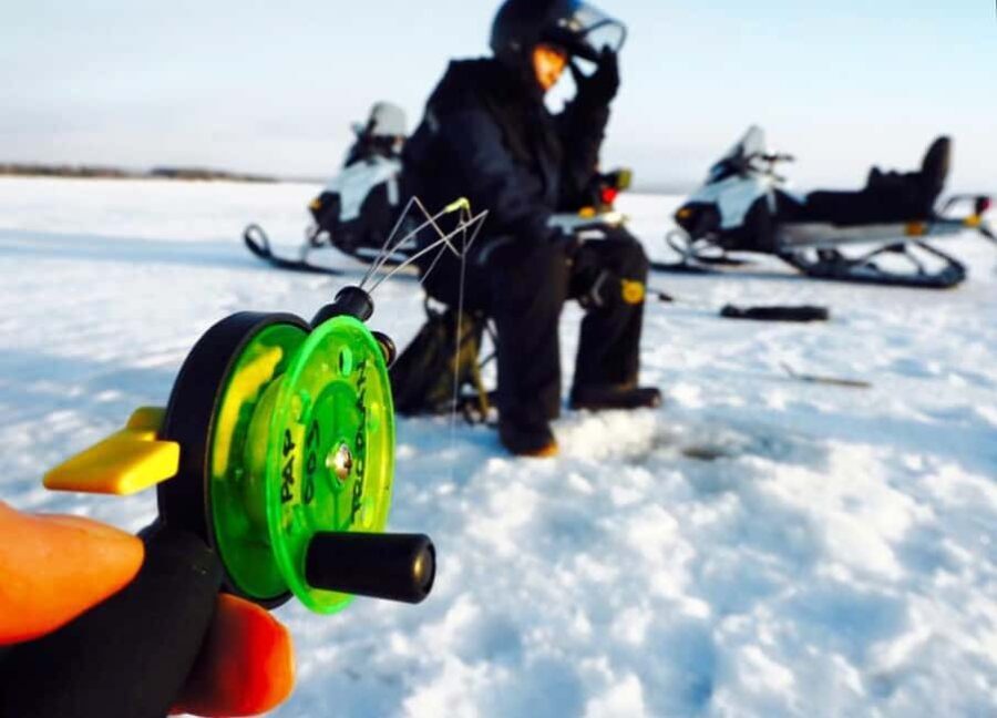 Vuokatti: Ice Fishing Trip with Hot Drinks