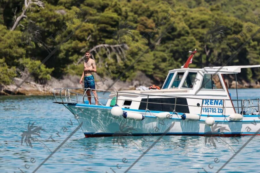 Zadar: Boat Tour with Snorkeling and Drinks