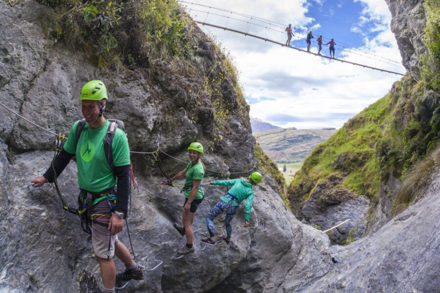 Wanaka: 2-Hour Beginner Waterfall Cable Climb - The Tour Itinerary in Detail