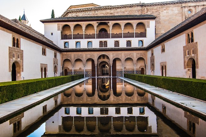 Alhambra and Nasrid Palaces: Private Tour through the Senses - In-Depth Review of the Alhambra Private Tour