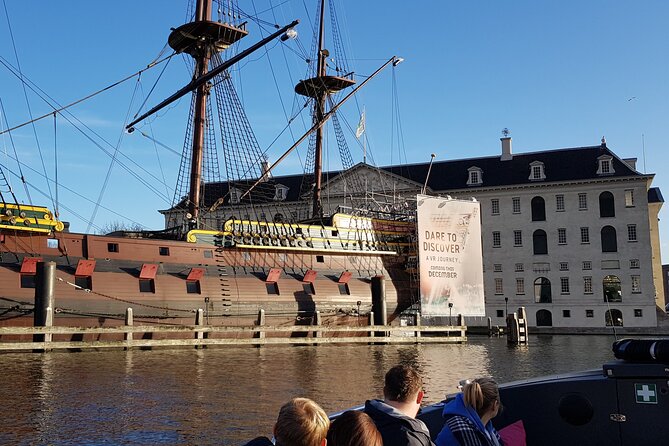 Classic Salonboat Tour in Amsterdam Including Cheese and Wine - Analyzing the Value and Cost