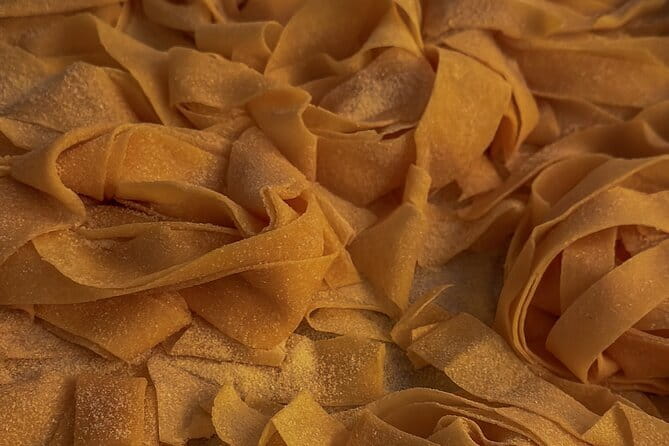 Cooking Art Brunelleschi with Unlimited Wine - An In-Depth Look at the Florence Pasta Experience