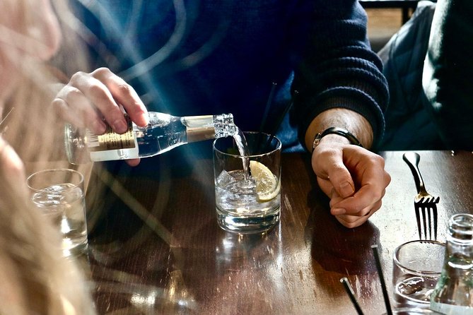 Edinburgh Walking Food Tour With Secret Food Tours