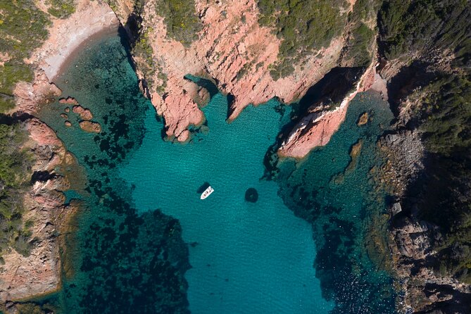 excursion Scandola- Girolata - Calanques de piana- Capo rosso - The Itinerary: What Makes Each Stop Special