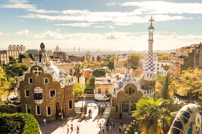 Park Guell & Sagrada Familia Tour with Skip the Line Tickets - Who is This Tour Best For?