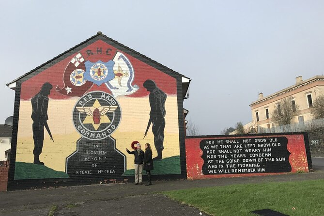 Private Black Taxi Belfast City Tour - Key Points