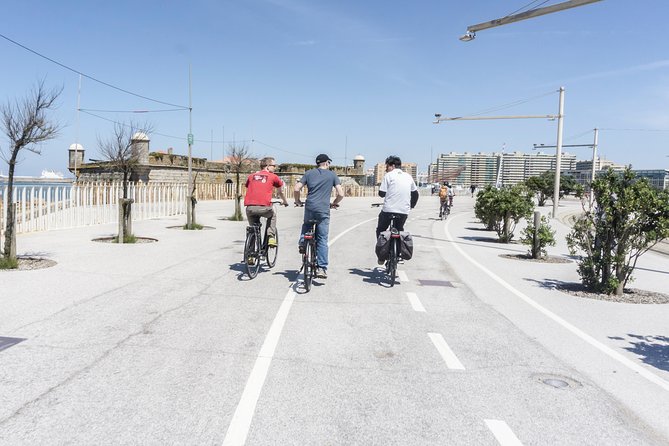 Private e-Bike Tour in Porto  Explore Riverside, Beaches & Parks