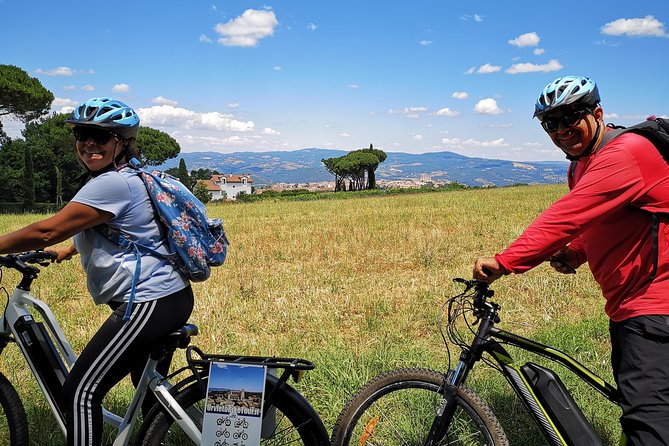 Small Group E-bike Experience from Orvieto to Civita with Lunch - A Deep Dive into the Experience