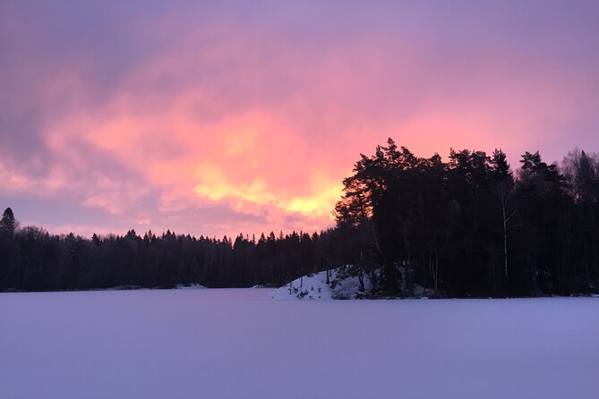 Stockholm: Nature Reserve Hiking Tour with Campfire Lunch - An Outdoor Experience Close to Stockholm