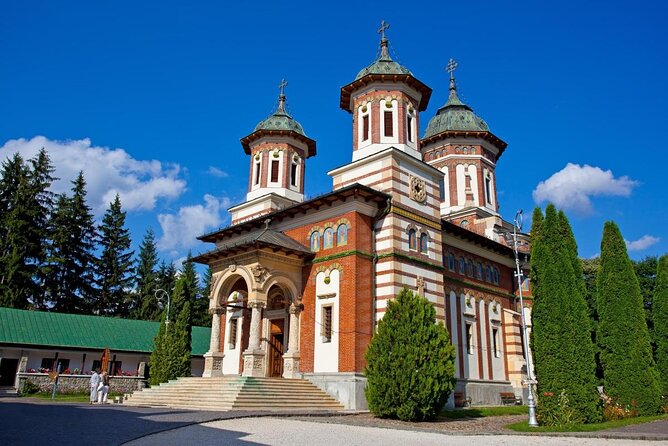 3-Castle: Peles,Bran,Rasnov,Sinaia Monastery from Brasov w pickup