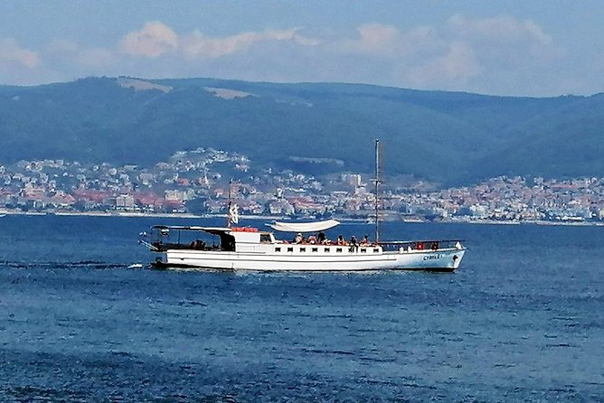 4-hour Boat Trip with Fishing, Lunch and Unlimited Drinks in Nessebar