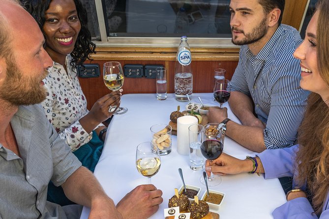 Amsterdam Wine and Cheese Evening Cruise