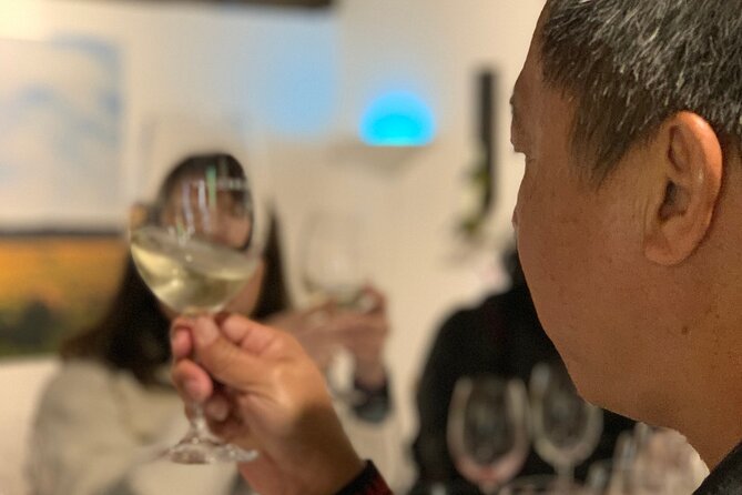 Architectural Rioja Small Group Wine Tour with Lunch from Bilbao