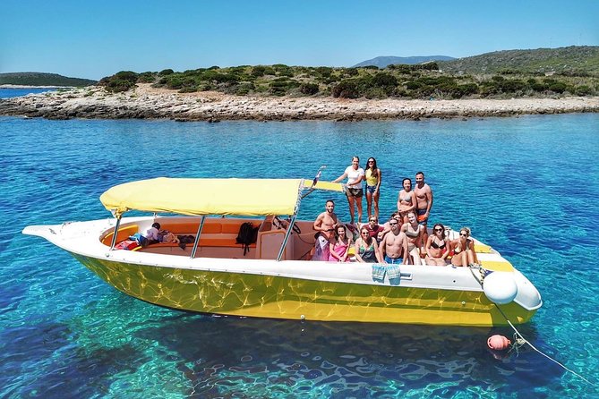 Blue Cave and Hvar Boat Tour: Small-Group from Split or Brac