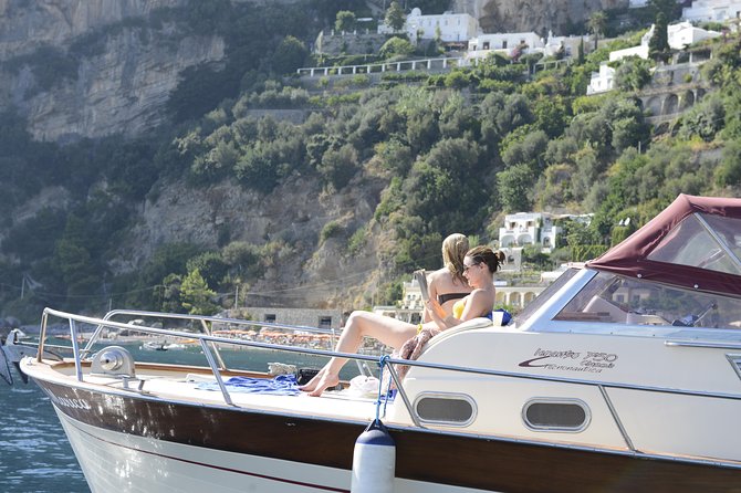 Capri boat tour from Positano with Light Lunch, Drinks & Swim