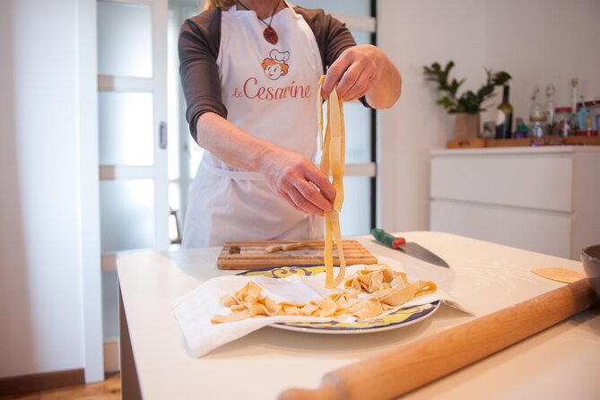 Cesarine: Pasta & Tiramisu Class at Local's Home in Milan