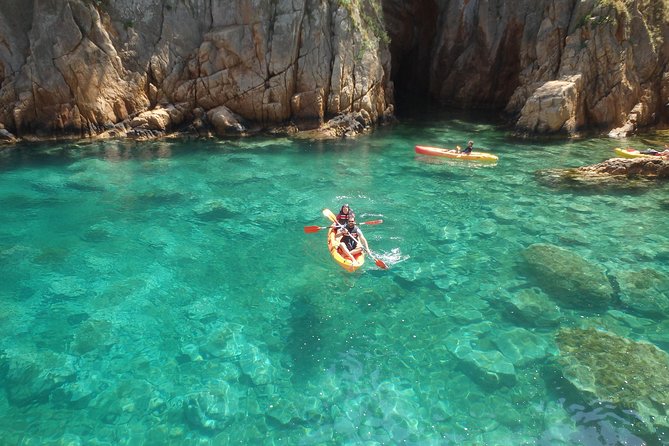 Costa Brava Kayaking and Snorkeling Small Group Tour with Lunch