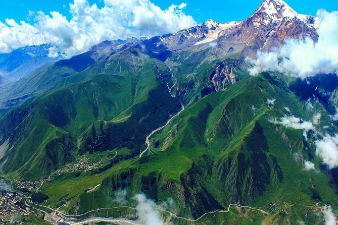 Day Trip to Gudauri and Kazbegi Including 4WD