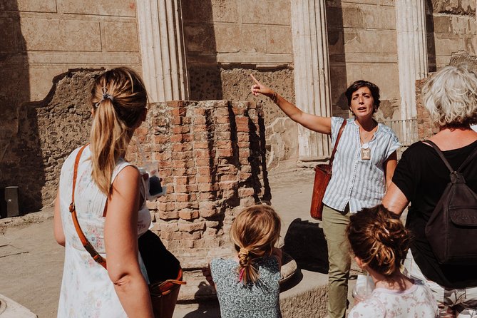 Explore Pompeii with an Archaeologist