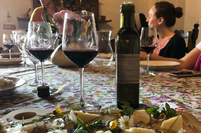 Frascati Day Tour: Road from Rome with Wine Tasting & Lunch